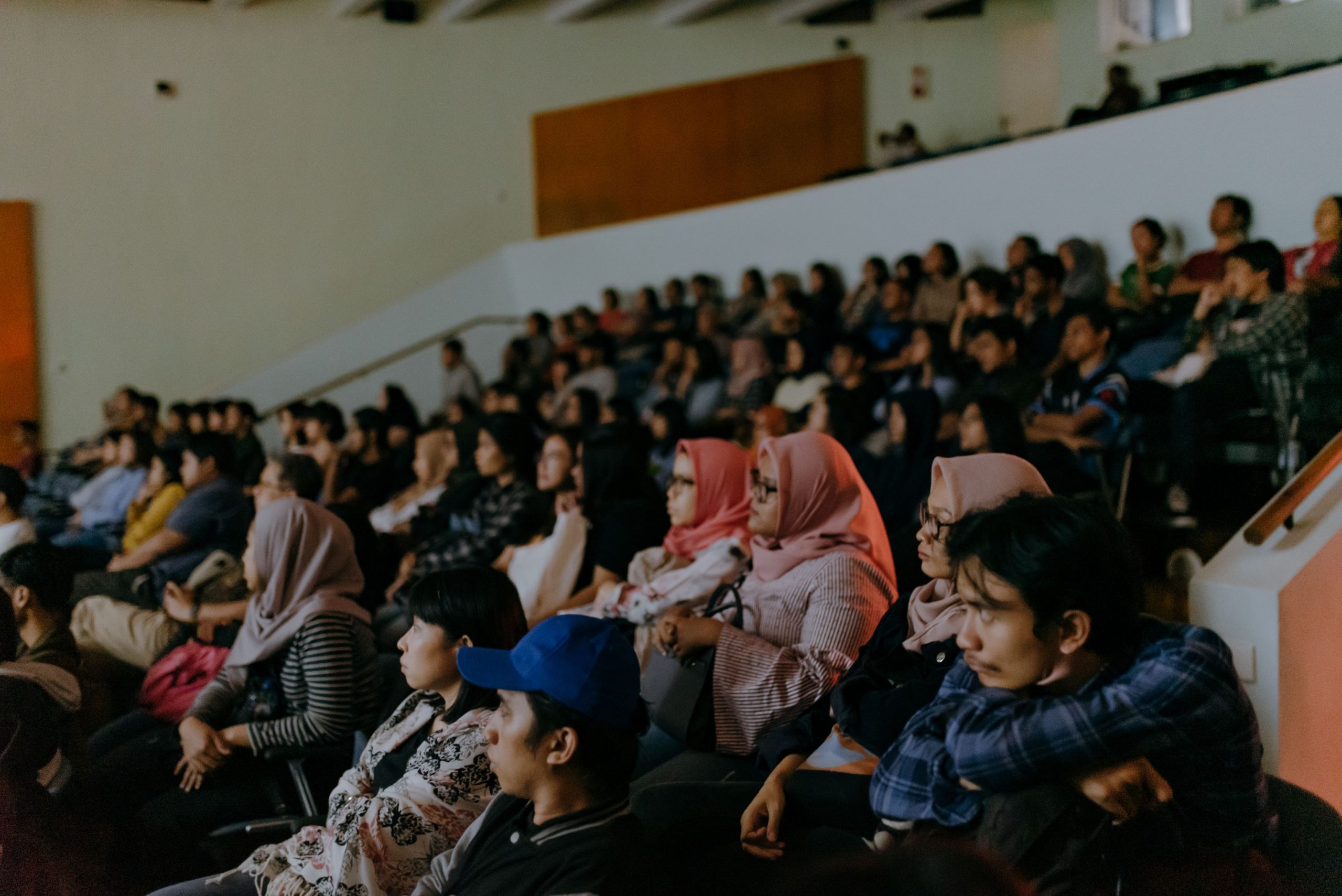 Arthouse Cinema 2025, Menelusuri Kisah-Kisah Kecil yang Terselip dalam ...